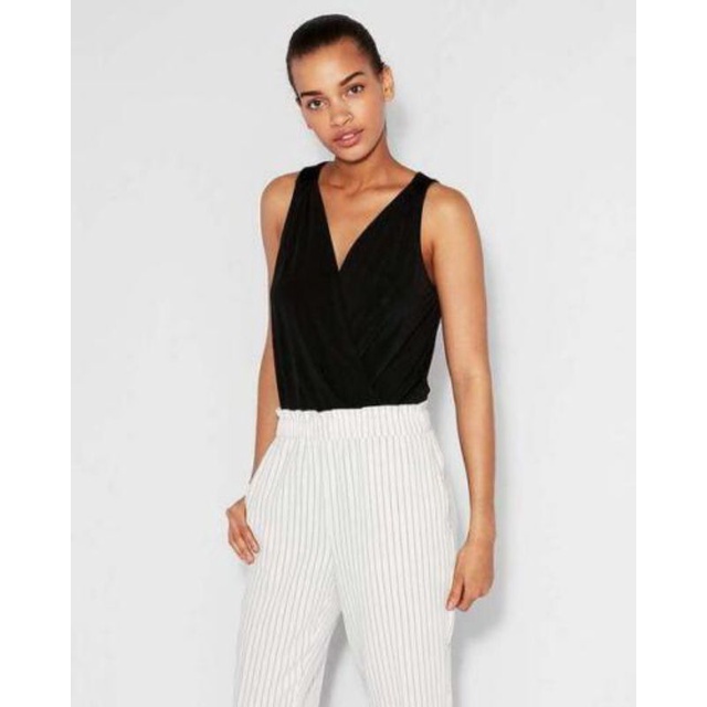 Jual EXPRESS BLACK SATIN DRAPE FRONT SURPLICE BODYSUIT | Shopee Indonesia