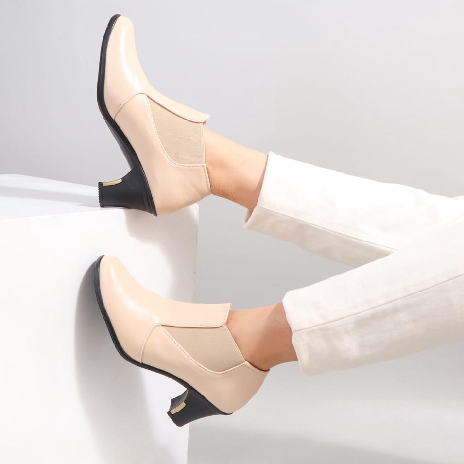 Jual Harga Termuraah MONTELLA Titan Sepatu Booth Korea Wanita Terkini ... Jual Harga Termuraah MONTELLA Titan Sepatu Booth Korea Wanita Terkini ...