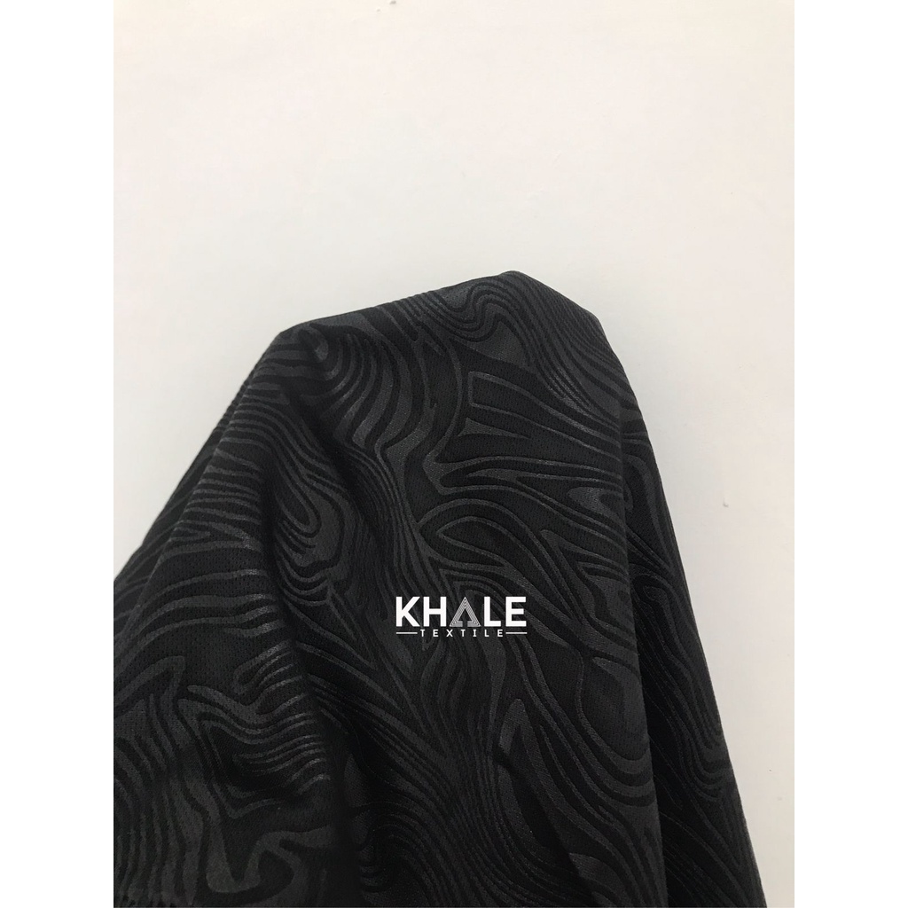 Jual Bahan Kain Drifit Brazil Emboss Topograf Njoy Flow Corak Hitam ...