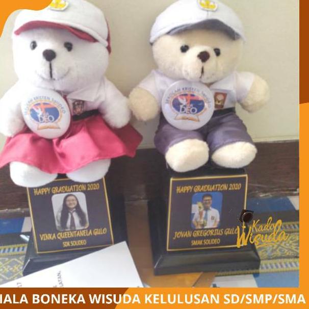 Jual [X-K3K] »] Piala Boneka Kado Kelulusan/Wisuda SD SMP SMA Custom Seragam Nama Logo Sekolah ...