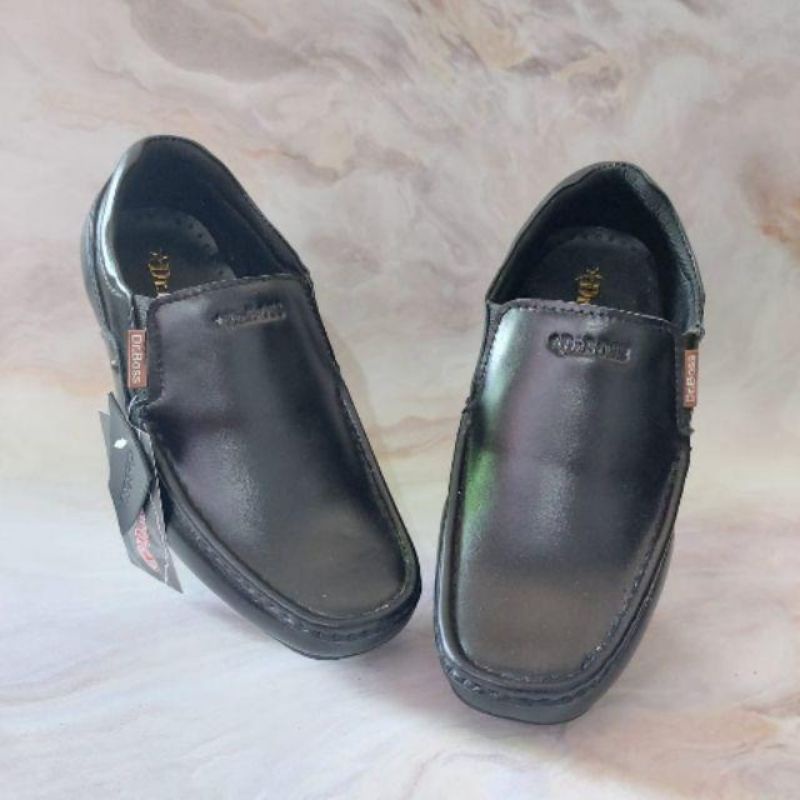 Jual Sepatu Casual Pria Kulit Asli Dr.Boss | Shopee Indonesia