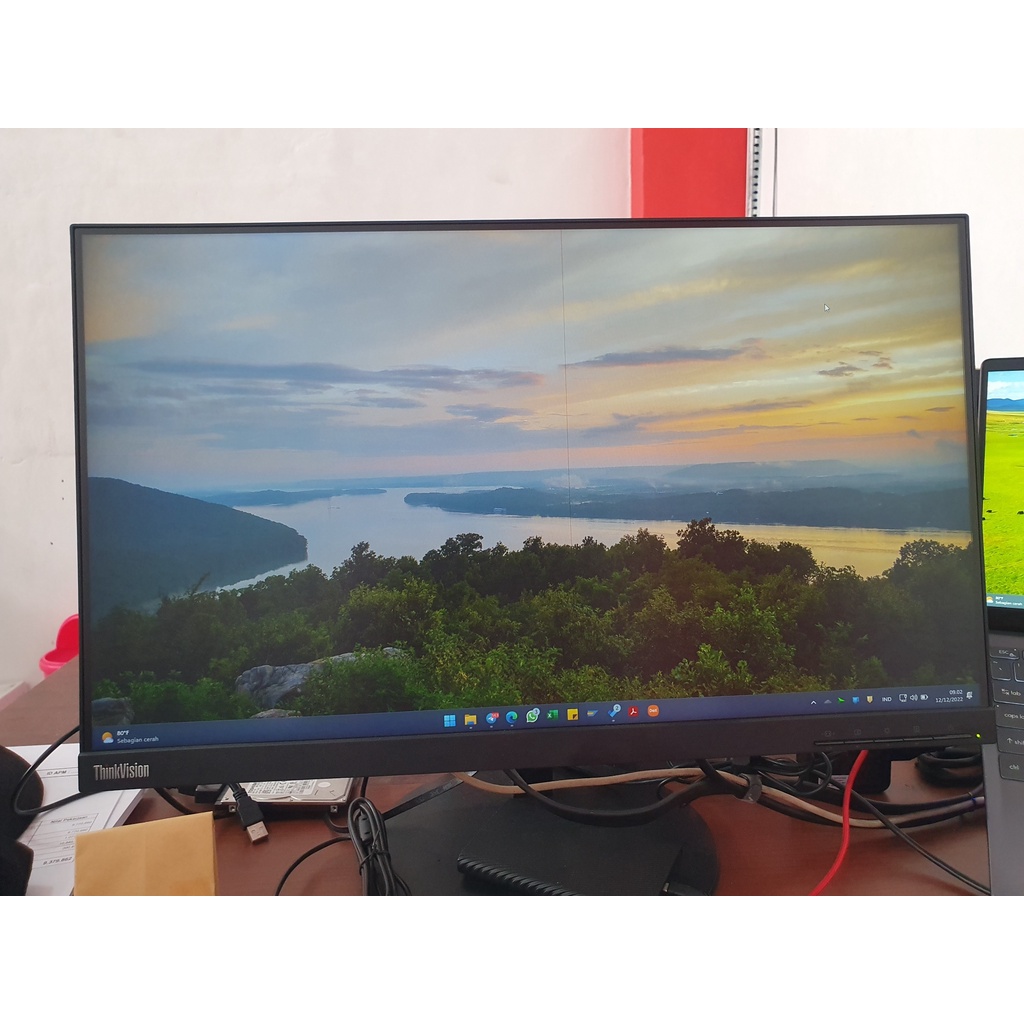 Jual Monitor lenovo thinkvision T24i-10 frameless hdmi Led ips 24 inch ...