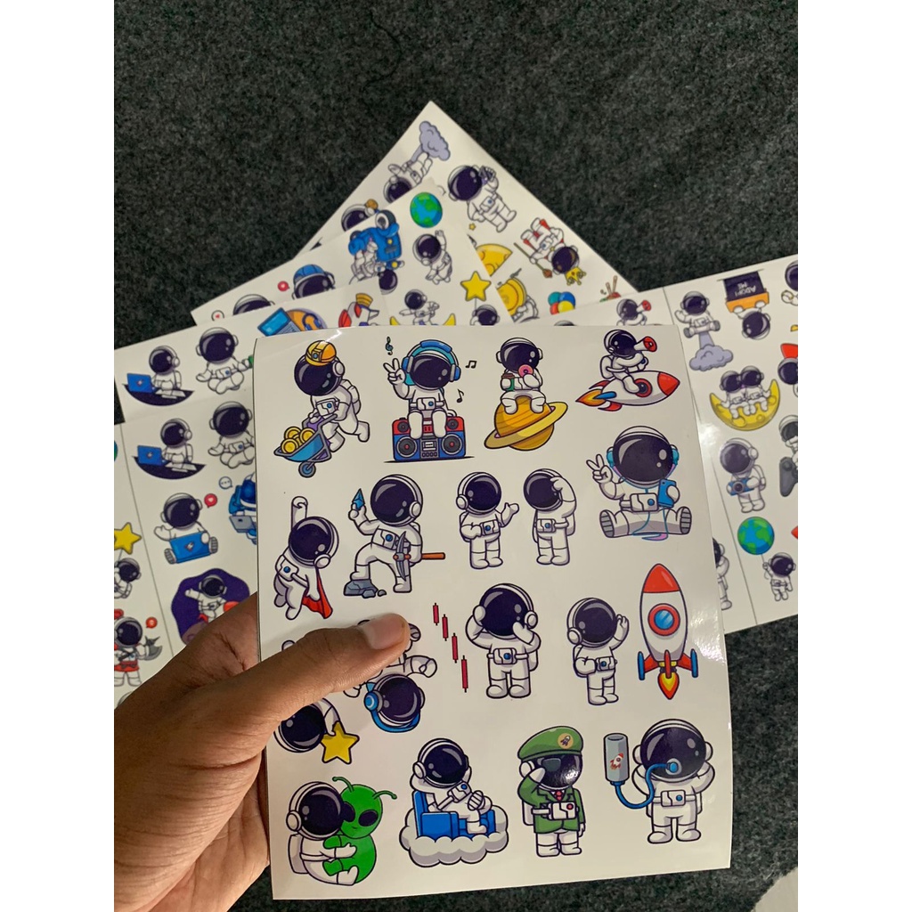 Jual STIKER CASE 68 PCS DESAIN ASTRONOUT LUCU UNTUK HP DAN LAPTOP HELM ...
