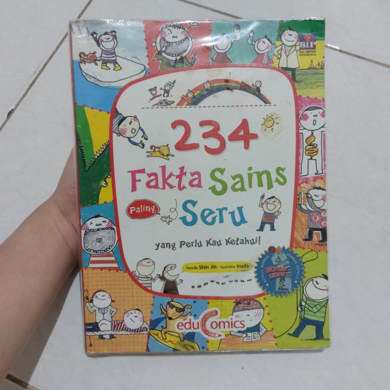 Jual [Preloved] Buku Komik Edukasi EduComic, Science Comic - "243 Fakta ...