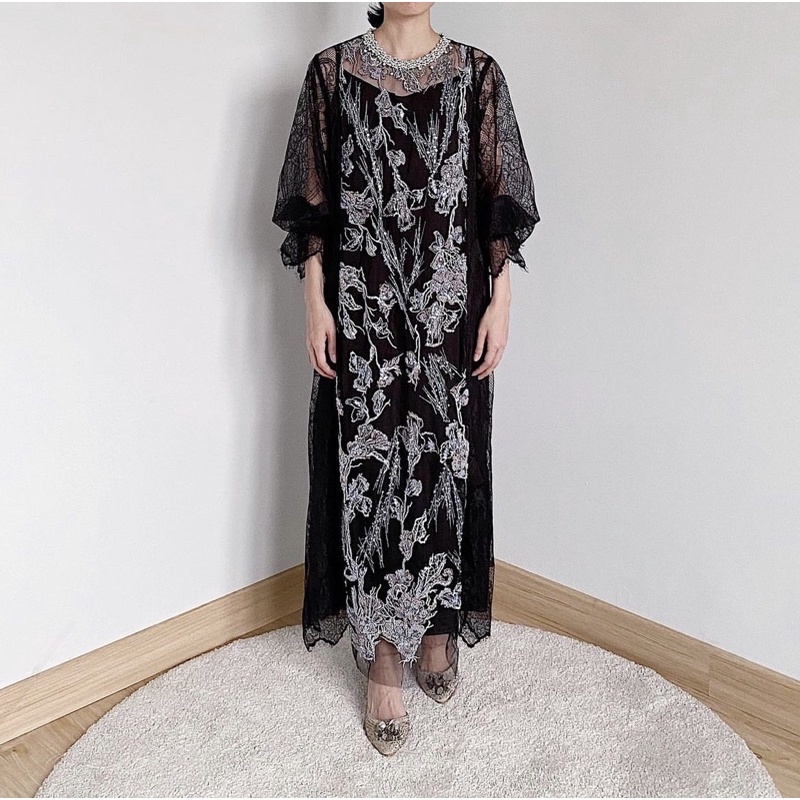 Jual HANYA PENYEWAAN Joelle Dress in Black by Kina Atelier (Inner Hijab ... Jual HANYA PENYEWAAN Joelle Dress in Black by Kina Atelier (Inner Hijab ...