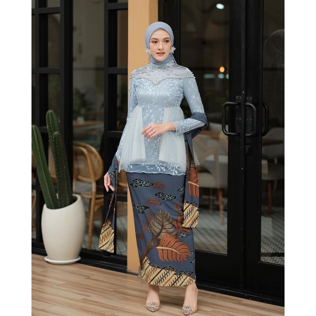 Jual New Arrival Set Couple Kebaya Ameera Warna Latte Lamaran Tunangan ...