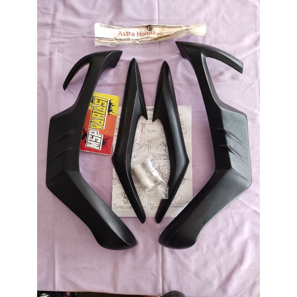 Jual Original. Variasi set Body KIT Beat karbu Original AHM | Shopee ...