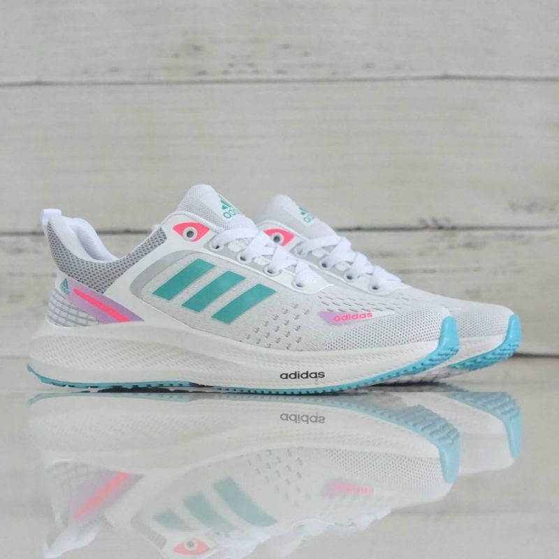 Jual SEPATU ADIDAS RUNNING SNEAKERS ORIGINAL GRADE | Shopee Indonesia