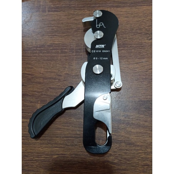 Jual Auto stop descender NTR | Auto stop non petzl | alat turun ...