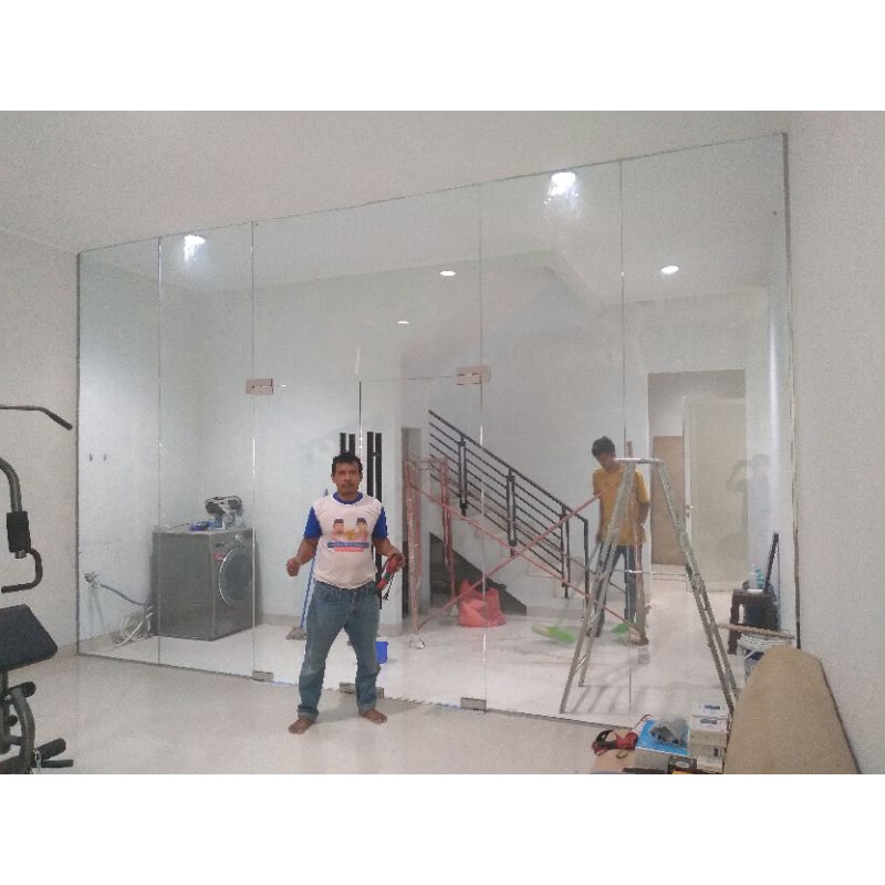 Jual partisi pintu kaca utama tempered full 12mm | Shopee Indonesia