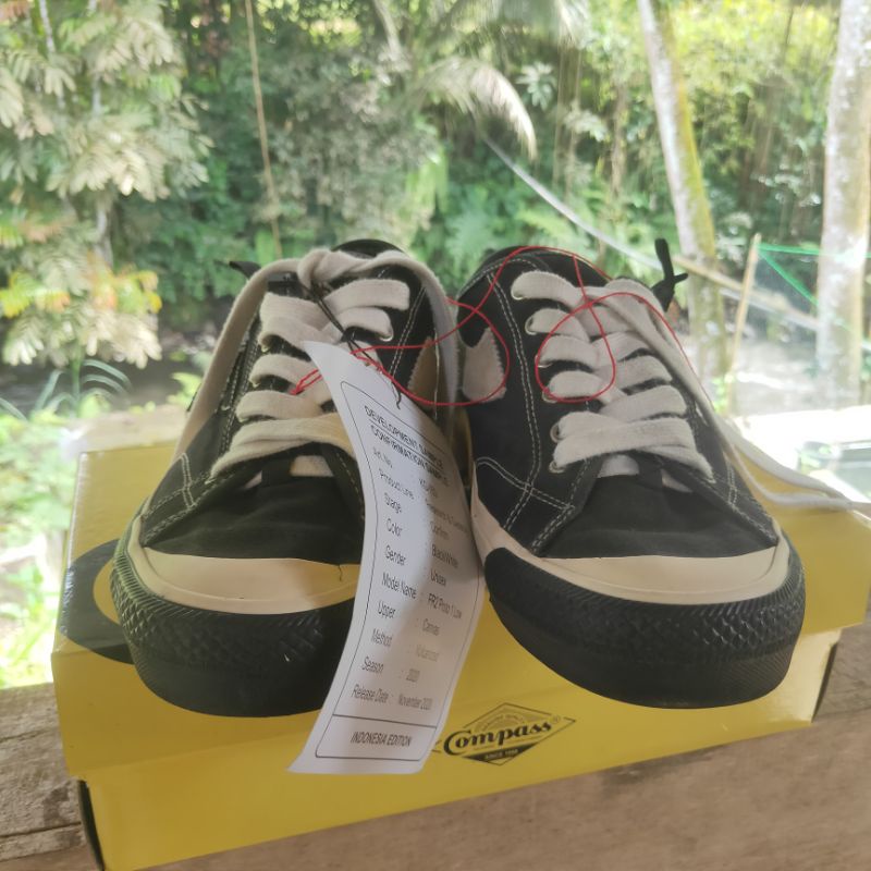 Jual COMPASS FR2 PROTO V1 LOW SIZE 43 BEKAS LAYAK PAKAI | Shopee Indonesia