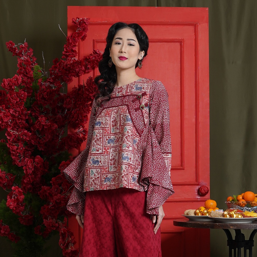 Jual NONA RARA - Orca Bangbiron CNY T1958, Baju Batik Kasual Modern ...