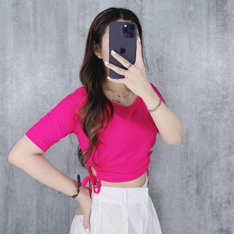 Jual Gigie crop top serut | Atasan crop serut | Shopee Indonesia