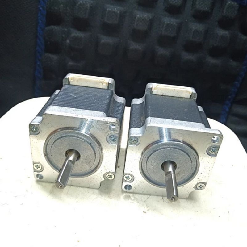 Jual 5 PCS NIDEC SERVO STEPPING MOTOR MODEL KH56KM2U117 STEP 1.8 DEG ...