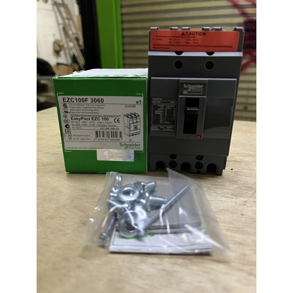 Jual MCCB SCHNEIDER EZC100F 3P 60A ORIGINAL | Shopee Indonesia