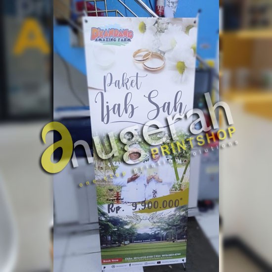 Jual X Banner Wisuda / Standing Banner Bahan Flexi Cina Outdoor ...