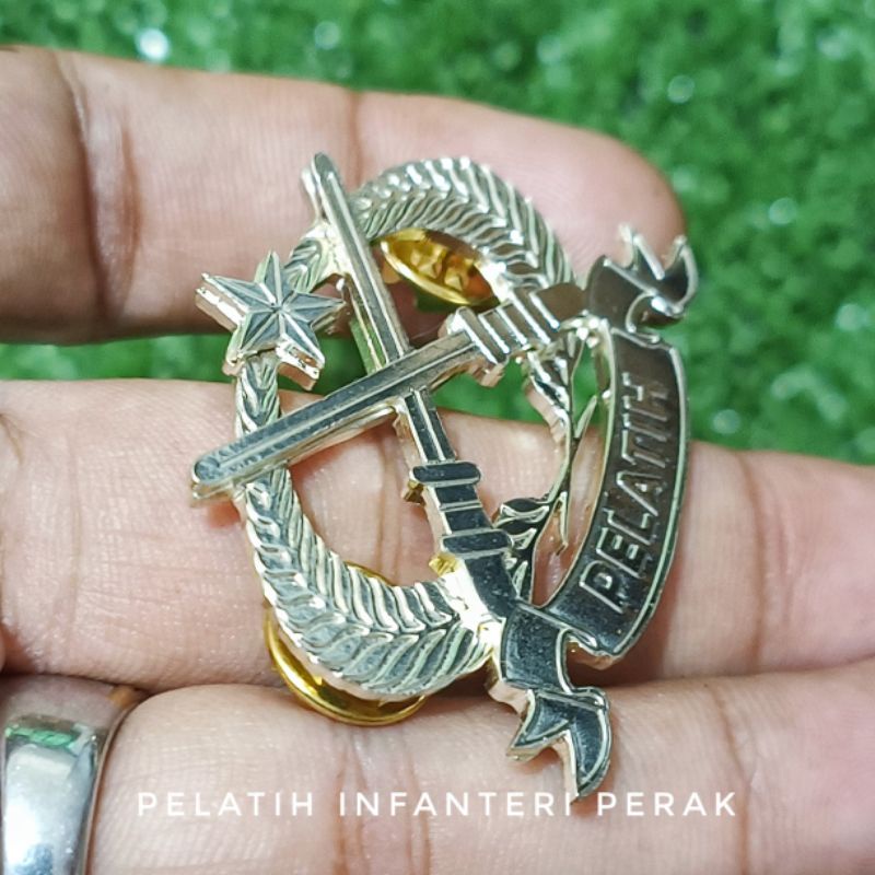 Jual Brevet Wing Pelatih Sepuh Perak | Shopee Indonesia