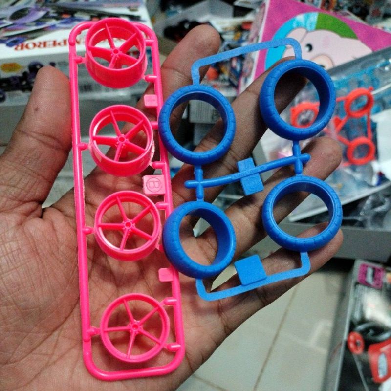 Jual Tamiya Pelek Velg Large 5 Spoke Narrow pink + Ban Hard Large Blue ...