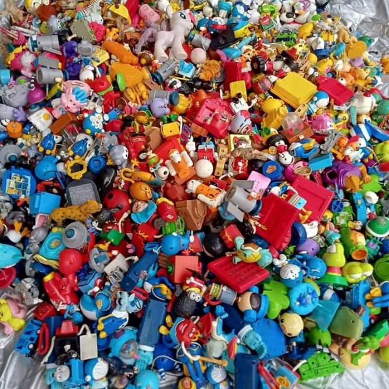 Jual Mainan Bekas McD , KFC , Hokben Dll 1Kg | Shopee Indonesia