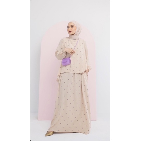 Jual EMA DAILY - MARSHA POLKA NUDE | Shopee Indonesia