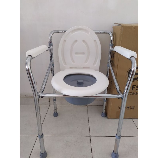 Jual Commode chair GEA FS 894 / Kursi Toilet BAB GEA (KIRIM VIA GOJEK ...