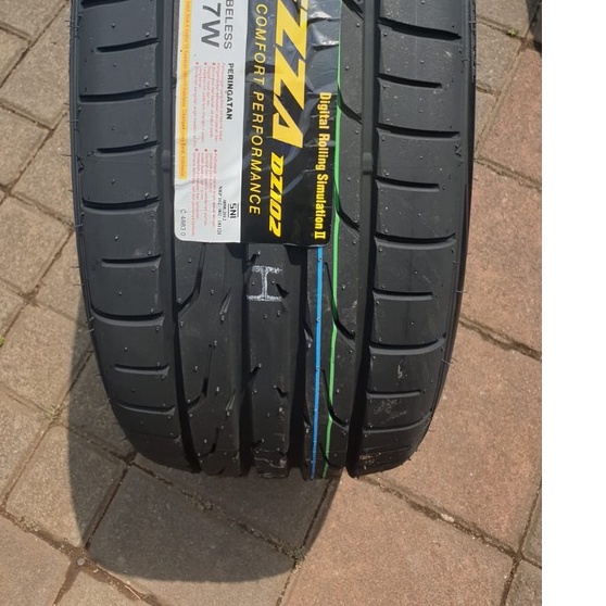 Jual Dunlop Direzza DZ102 Ukuran 225-45 R18 Ban Mobil BMW 435 MAZDA RX8 NISSAN Fairlady | Shopee ...