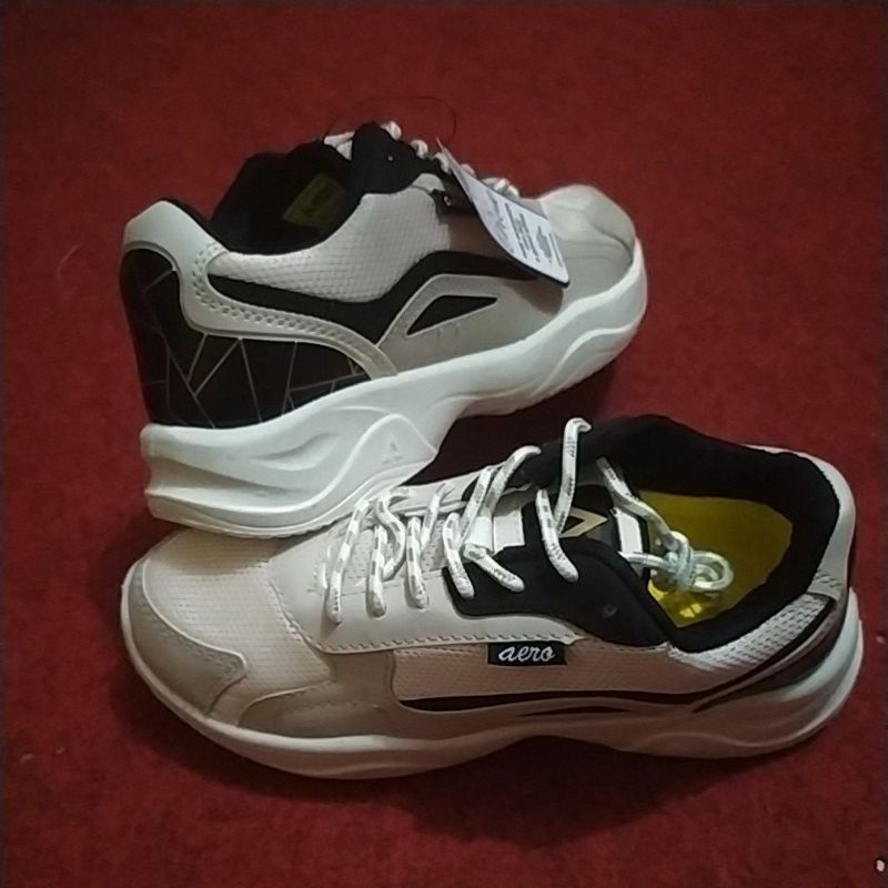 Jual Aerostreet x Swallow - Sepatu Aerostreet Limited Edition | Shopee ...