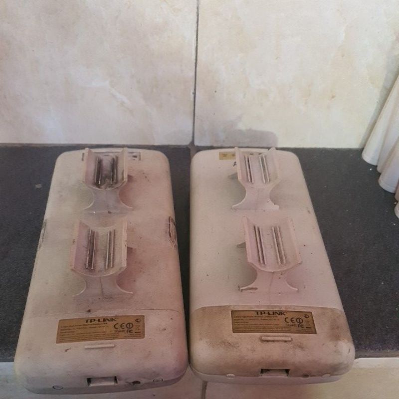 Jual TP-LINK OUTDOOR TL-WA5210G WIRELESS OUTDOOR CPE | Shopee Indonesia