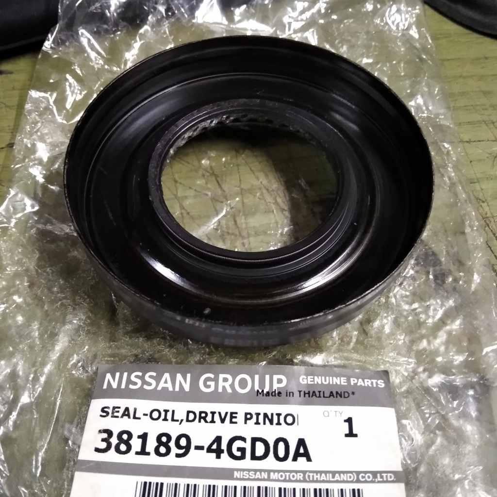 Jual SEAL OIL DRIVE PINION NISSAN NAVARA D23T 38189-4GD0A ORI | Shopee ...