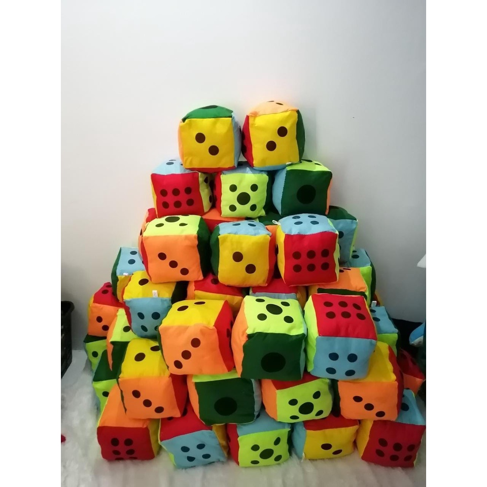 Jual dadu flanel | dadu jumbo | boneka dadu | dadu ulartangga | Shopee Indonesia