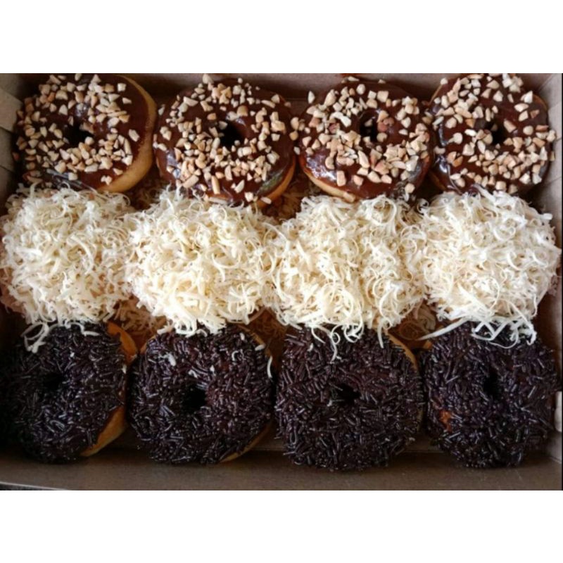 Jual Donat 3 topping 1 lusin | Shopee Indonesia