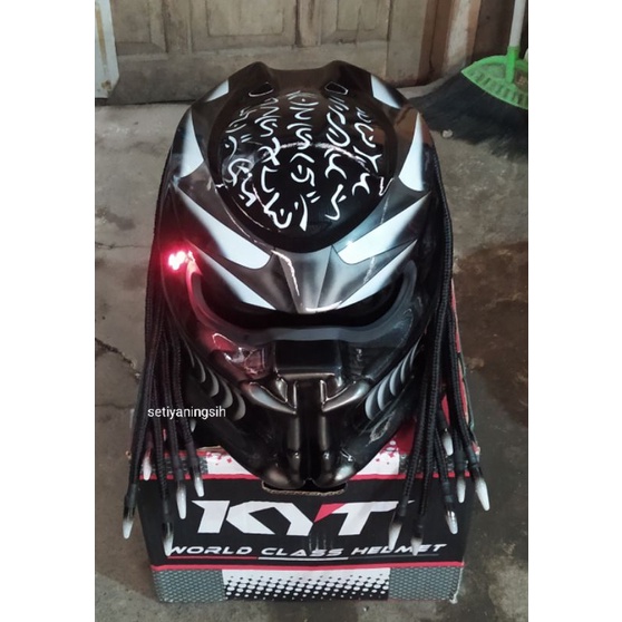 Jual helm predator black white SNI | Shopee Indonesia
