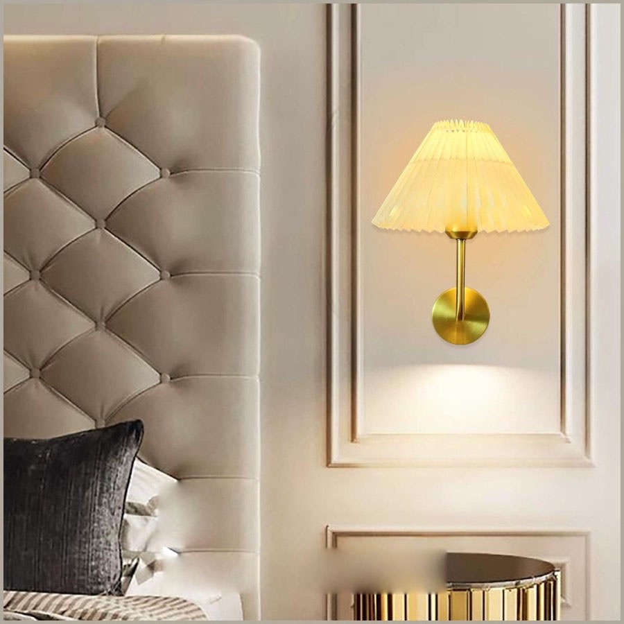 Jual Lampu dinding kap kamar mandi tidur hotel samping kasur meja kaca cermin rias MODERN GOLD ...