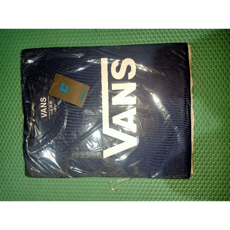 Jual BAJU SERBA 35,000, edisi kejar target tahunan, ukuran tertera pada ...