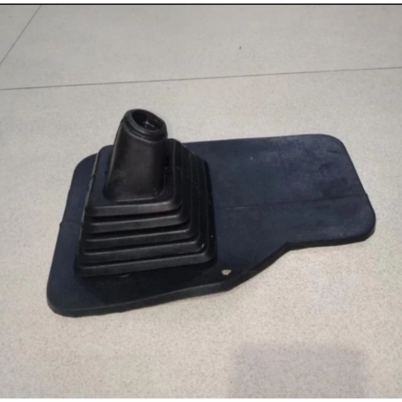 Jual boot karet tongkat handel posneling feroza GTS 4x2 karet tongkat ...