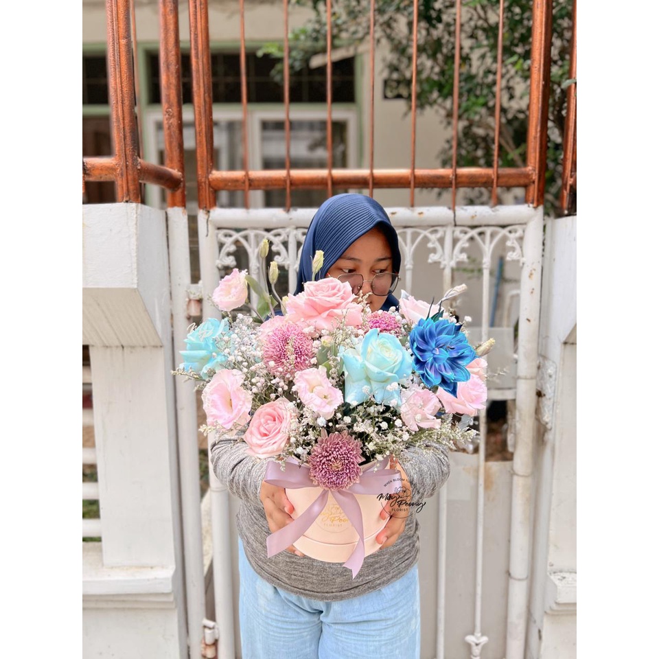 Jual FRESH BLOOM BOX MEDIUM SIZE - BOX BUNGA BLOOM BOX FLOWER BOX FRESH FLOWER BOX KOTAK BUNGA ...