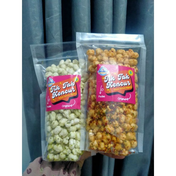 Jual Tiktak Kencur/Pilus Cikur Pedas Gurih Daun Jeruk 500g dan 1kg ...