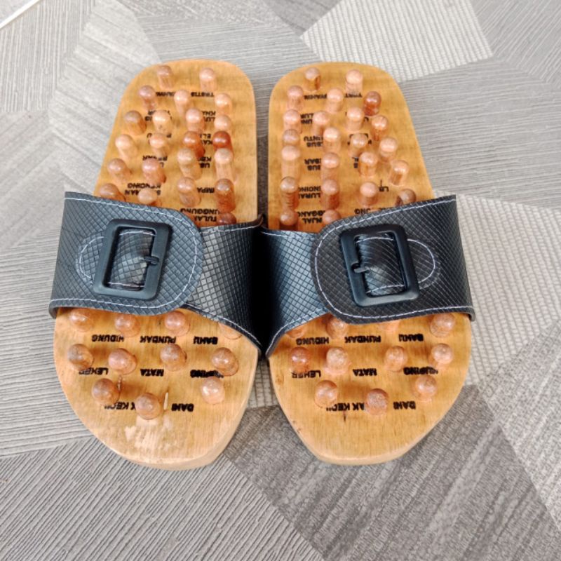 Jual Sandal Rematik Kayu, Alas Kaki Kesehatan, Sendal Pijat Terapi Refleksi Repleksi Reflexi ...