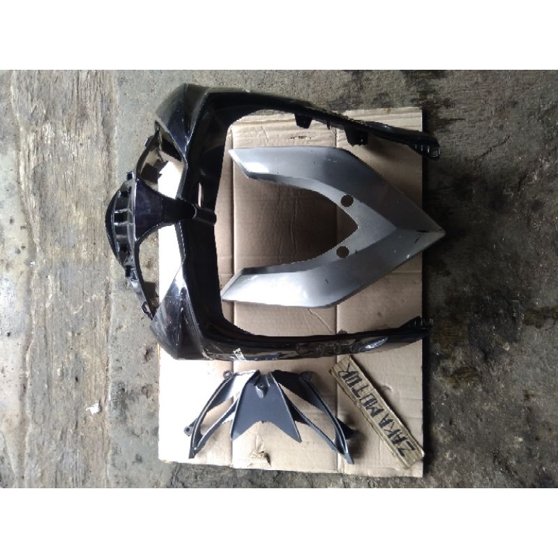 Jual Panel Depan Tameng Depan Honda Revo At Revo Matic Original Bekas ...