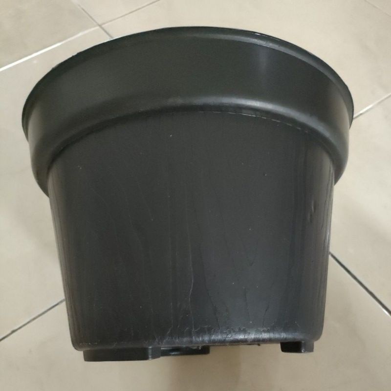 Jual Pot bunga hitam plastik ukuran 30 | Shopee Indonesia