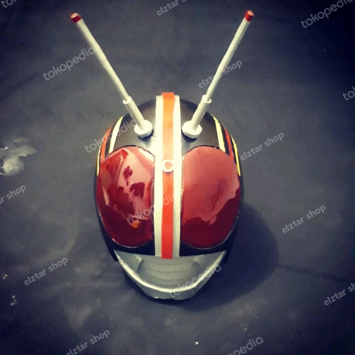 Jual helm kamen rider black ( satria baja hitam ) | Shopee Indonesia