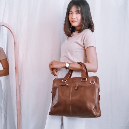 Jual Messenger Bag I Tas Laptop Tas Kerja Kulit Pria & Wanita BUCINI ...