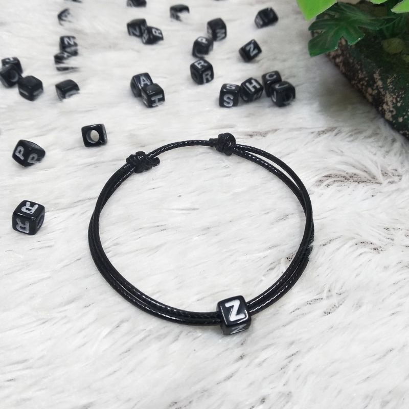 Jual GELANG INISIAL HURUF SINGLE SLIDE DADU (1,5 MM) | Shopee Indonesia