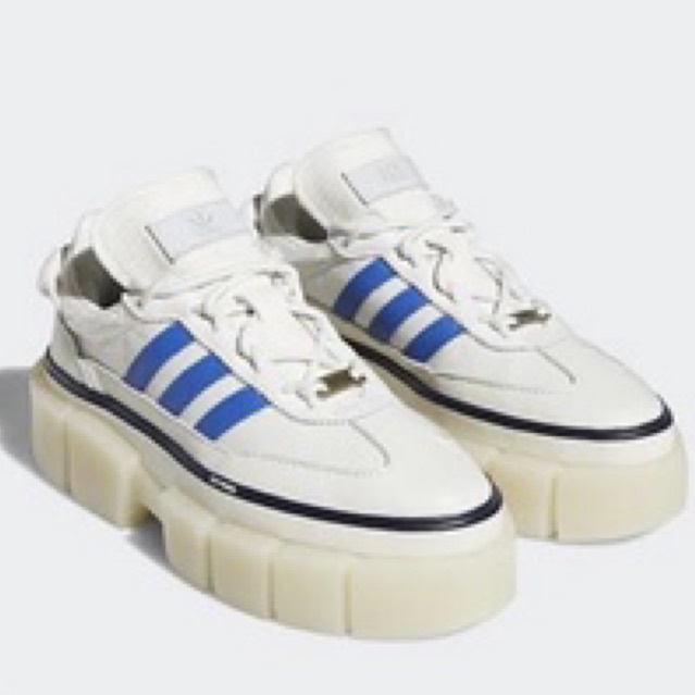 Jual Adidas super sleek (pesana Hilda carousel) | Shopee Indonesia