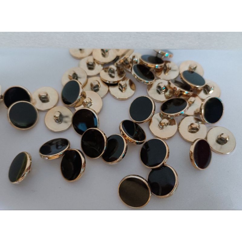 Jual Kancing baju Hem mutiara datar gold/hitam ukuran 13mm/15mm/18mm ...