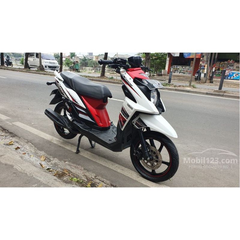 Jual Reques order body Yamaha X-Ride 115 putih original | Shopee Indonesia