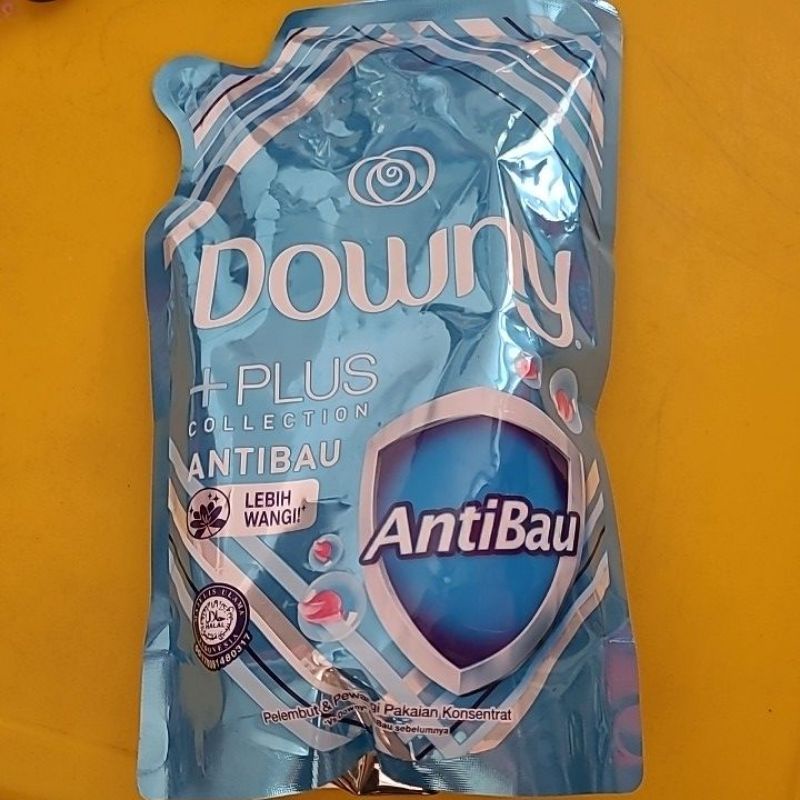 Jual DOWNY + PLUS COLLECTION ANTI BAU 650 ML | Shopee Indonesia
