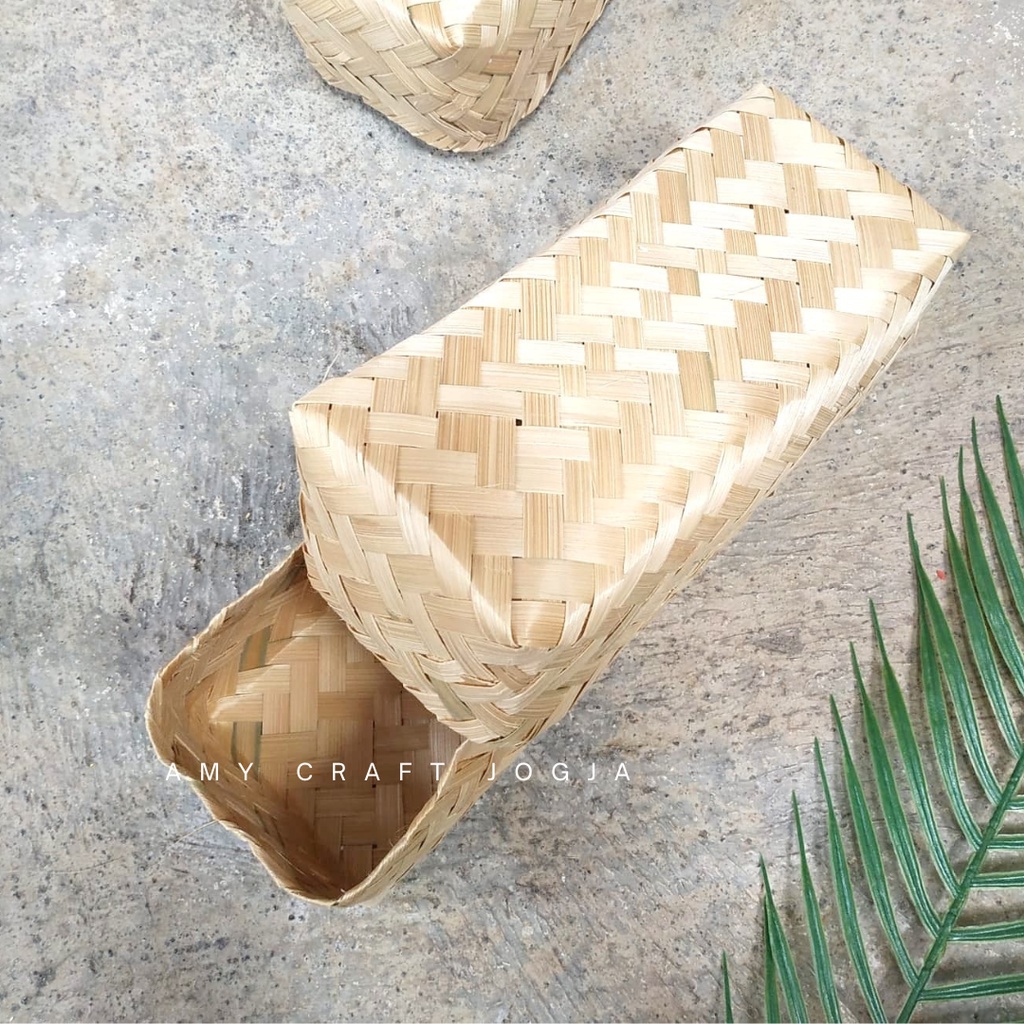Jual Sepasang Besek ukuran 25x10 cm Natural & Warna Besek Bambu Besek ...