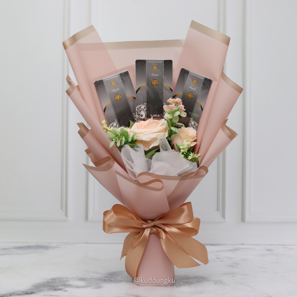 Jual Buket Bunga | Buket Wisuda | Buket Ultah | Bucket Emas Mini ...