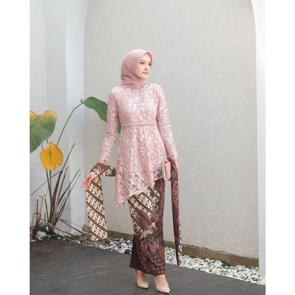 Jual Set Couple Kebaya Zara Warna Mauve Kebaya Modern Wisuda Tunangan Lamaran Kondangan Brukat ...